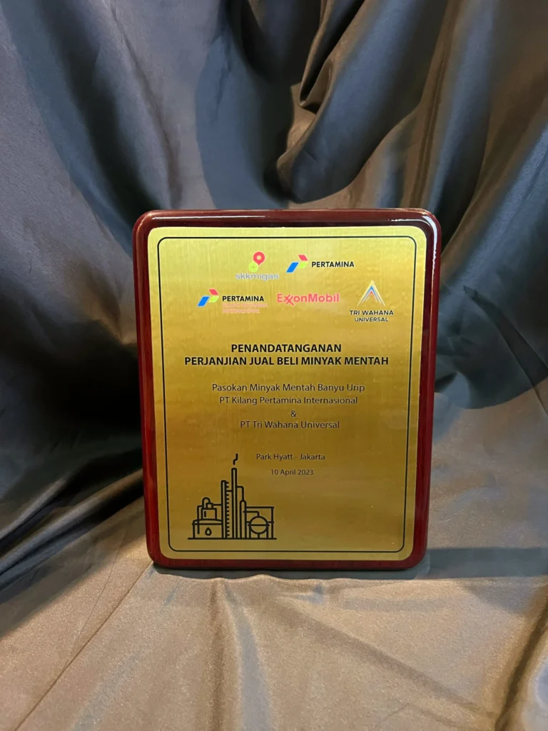 Plakat Kayu Instan Pertamina - Solusi Custom Plakat Nomer 1 di ...